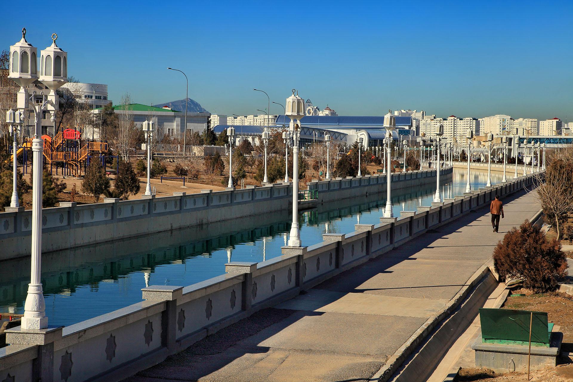 Ashgabat Guide to white marble capital - Central Asia Guide