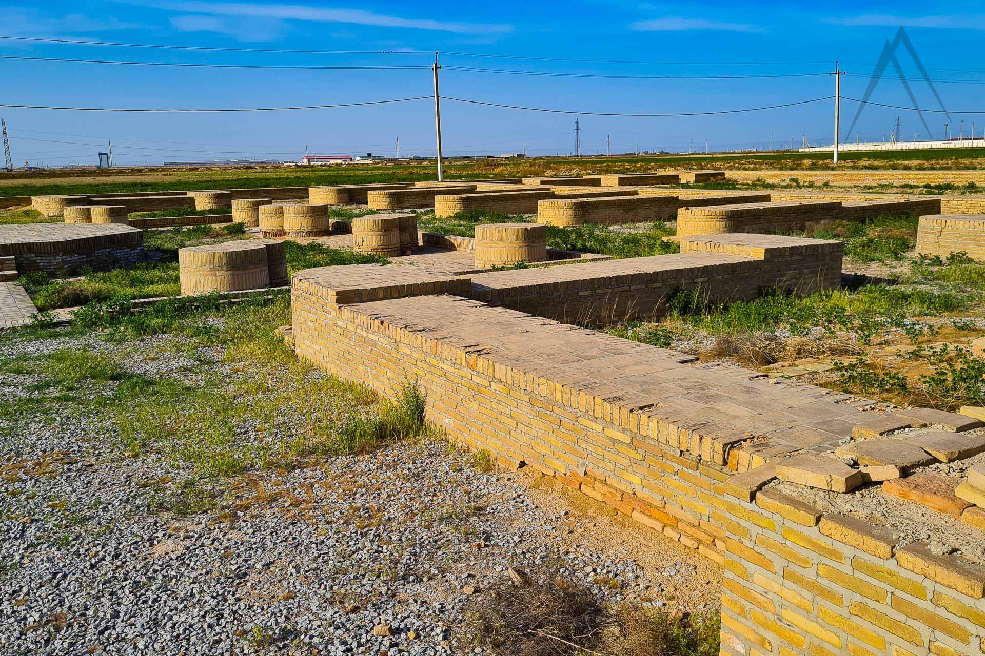 Navoi is ancient trading site along Zerafshan - Central Asia Guide