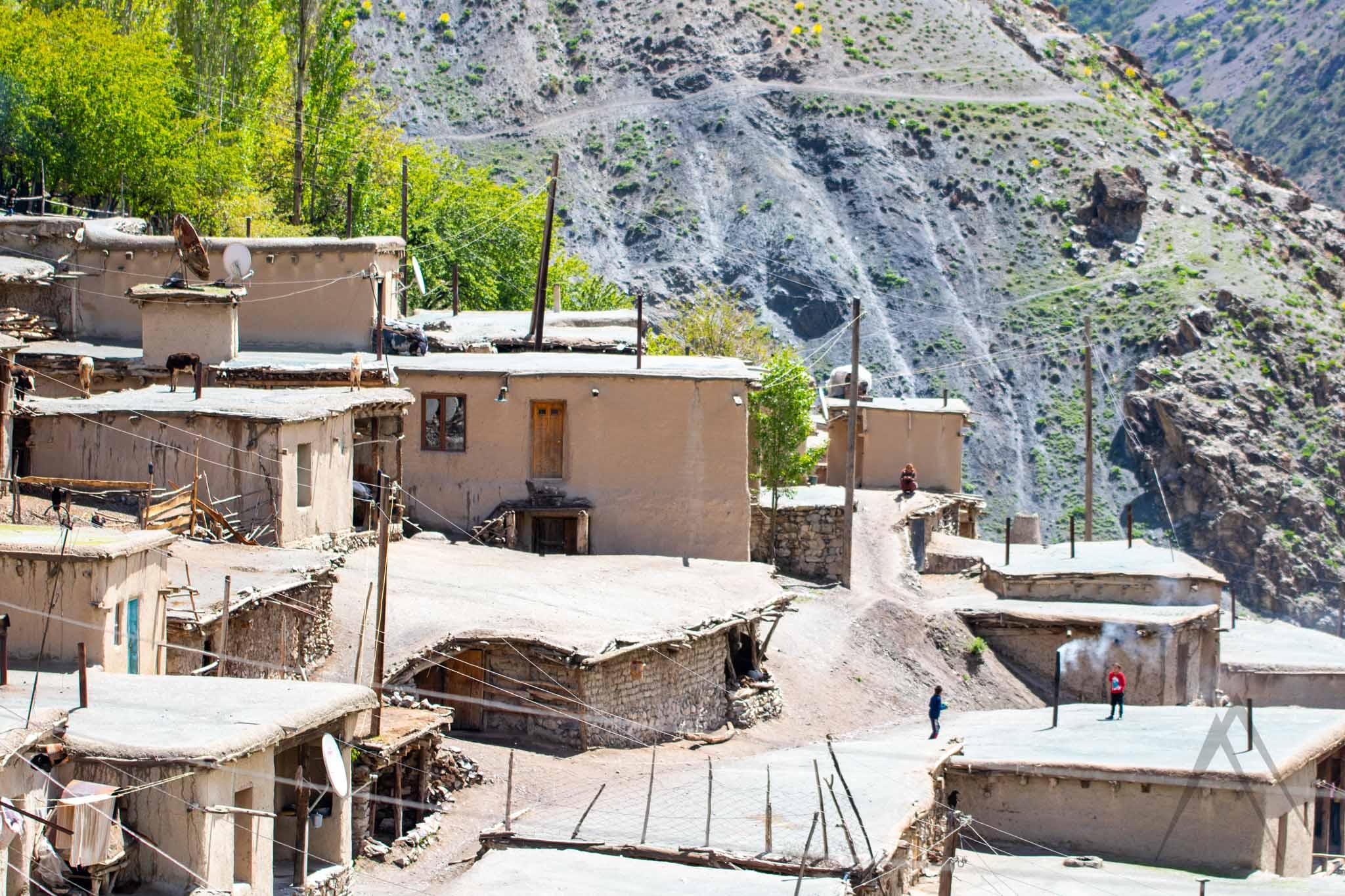 Voru - Central Asia Guide