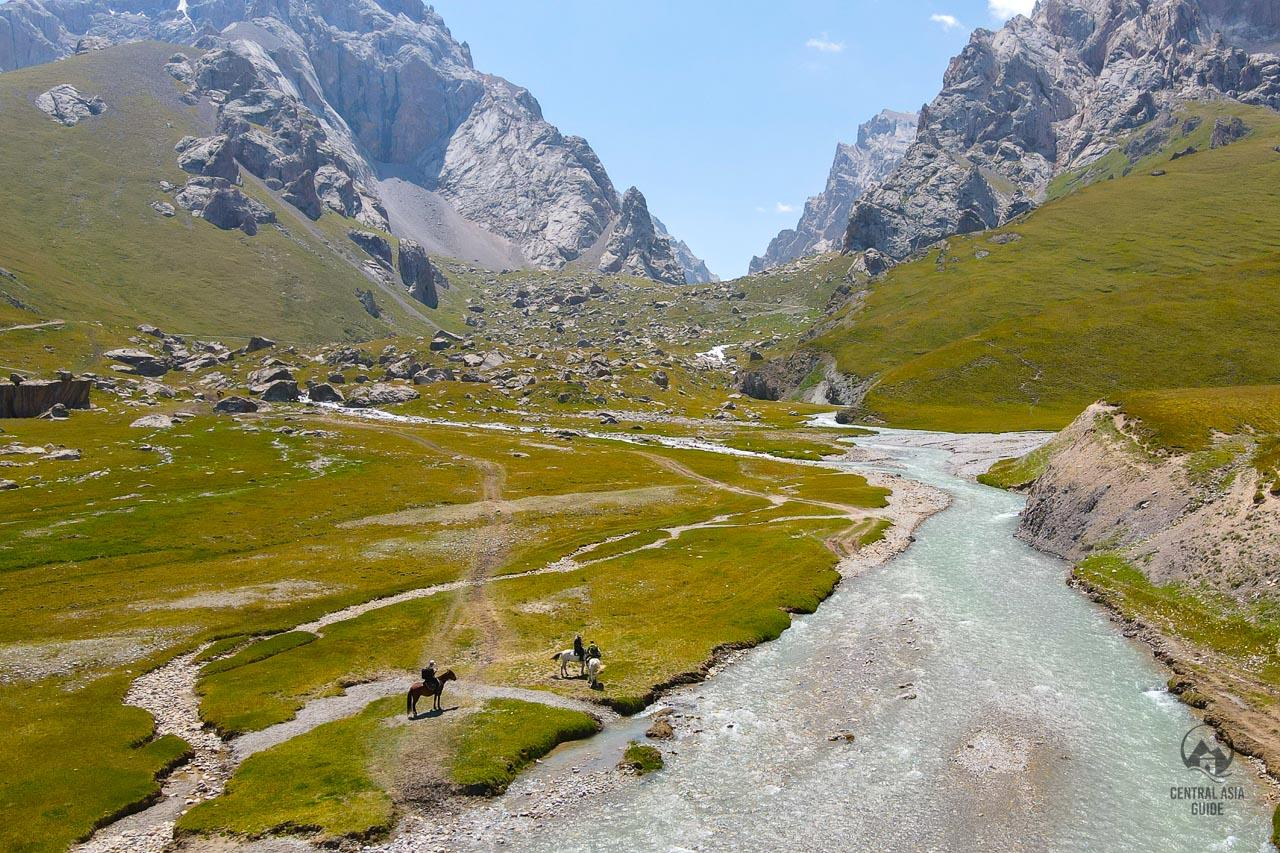 Kel Suu alpine mountain lake in Kyrgyzstan - Central Asia Guide